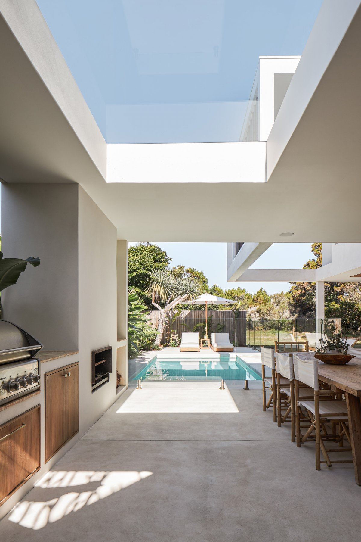 YINJISPACE - Davis Architects x Terra Casa